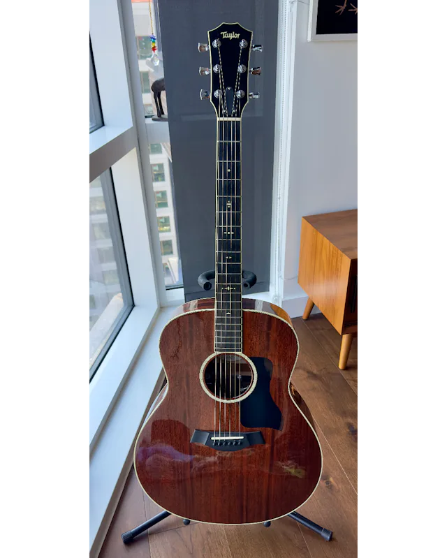 Taylor 528 Grand Orchestra | Highlander Stereo Pickup | Plek’d | OHSC ...