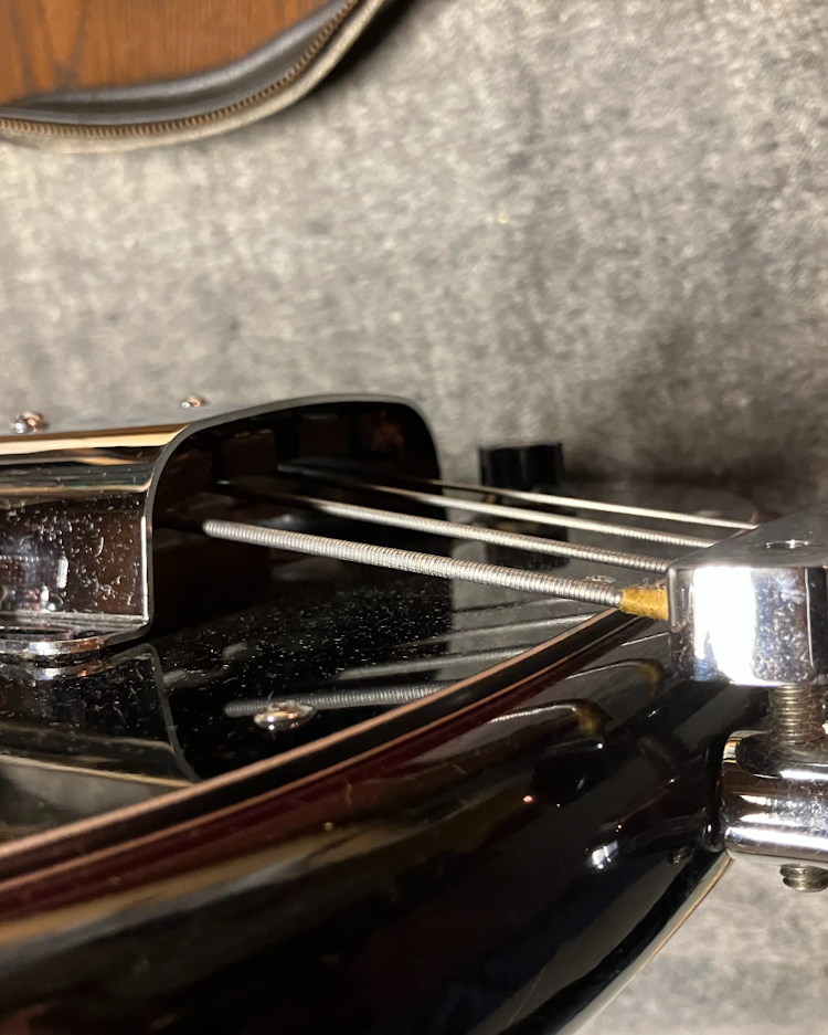 1960 Ampeg Scroll Electric Bass | Resyn